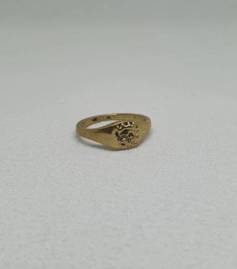 Rings – Pearly Hawker